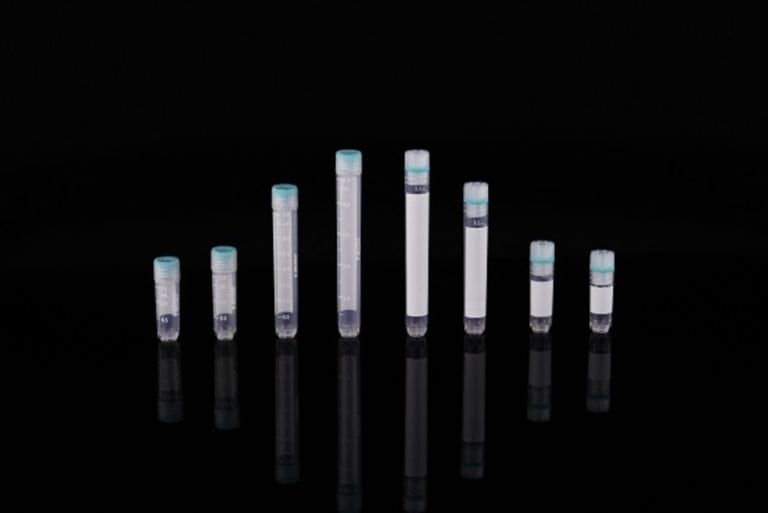 NEST® Cryovials- Self Standing - Cell Culture Collective